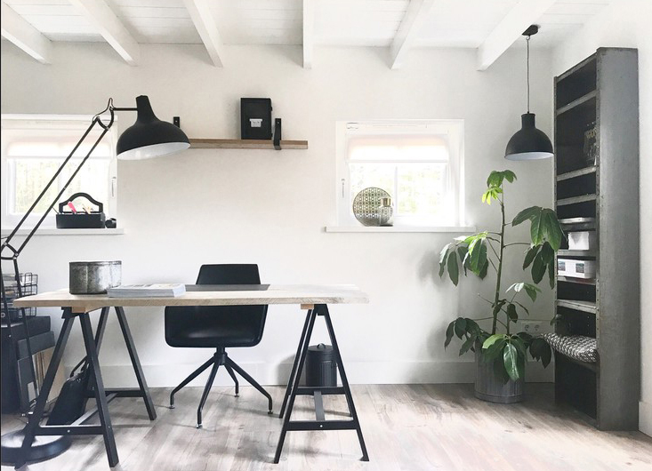 Binnenkijken bij tijdloos, rustiek interieur met veel natuurlijke ...
